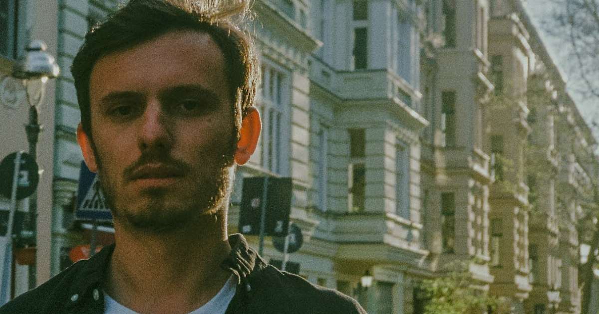 El compositor, productor y músico italiano de ambient Ed Carlsen lanza ...